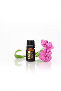 doTERRA Manuka photo by Aromapix